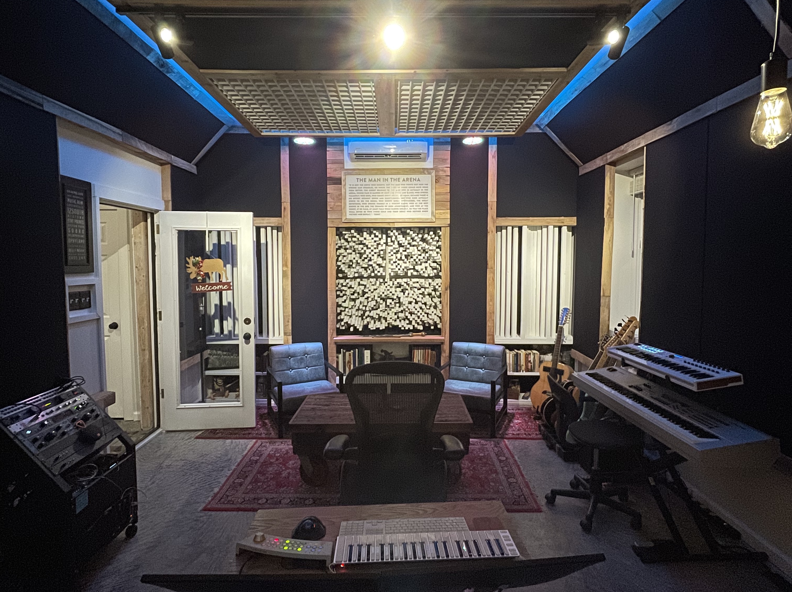 About: Nashville Mix Engineer & Producer - Warren David